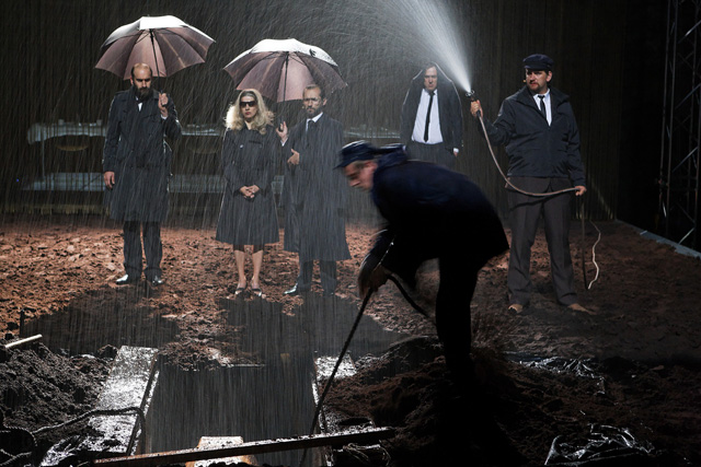 ESPECTACULARIDAD. LA POÉTICA DE OSTERMEIER EN HAMLET – ESTUDOS TEATRAIS ...